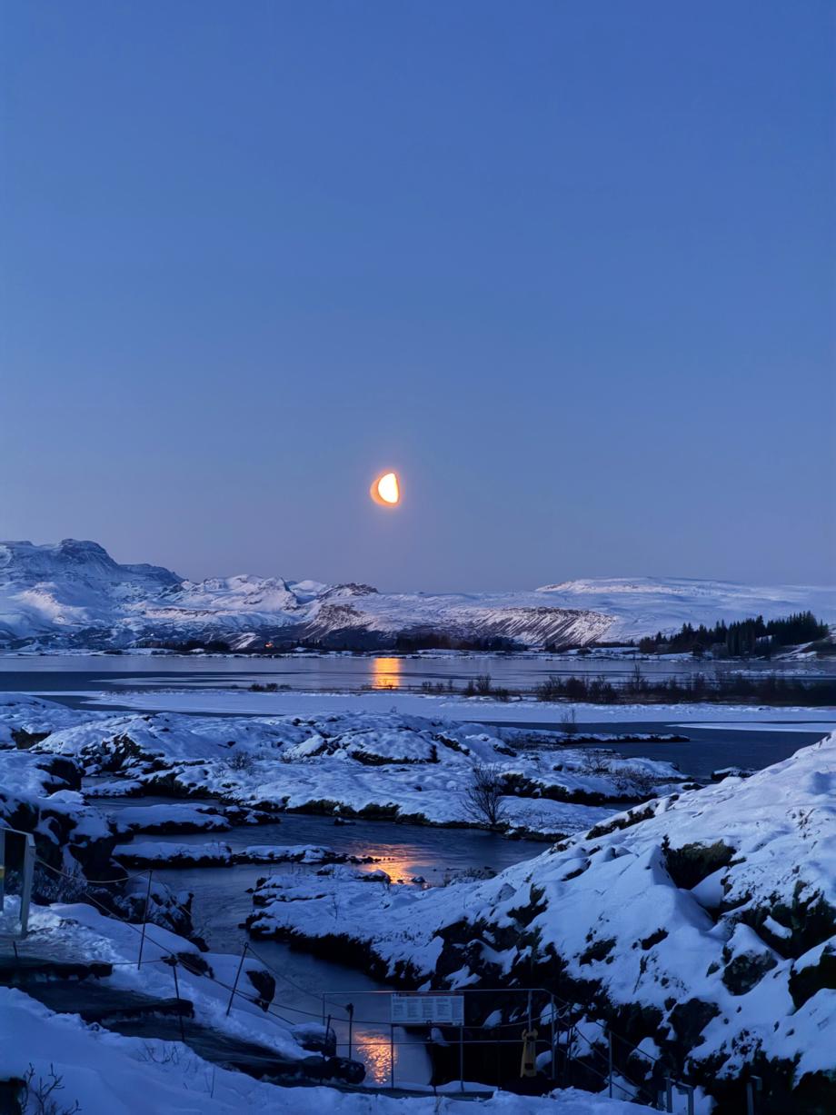 Silfra - Thingvellir National Park